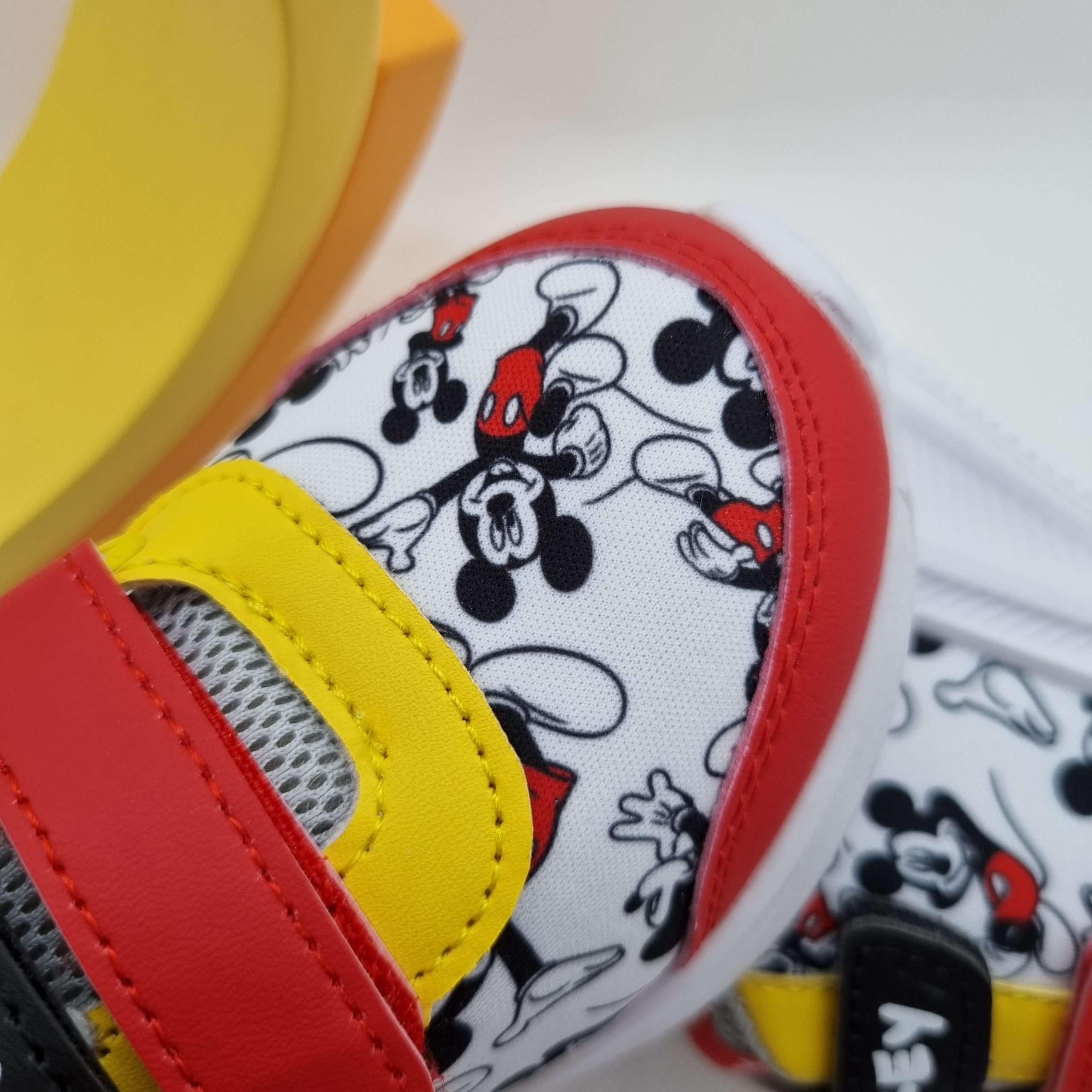 Deportiva multicolor Mickey - CERDÁ GROUP - Uhane