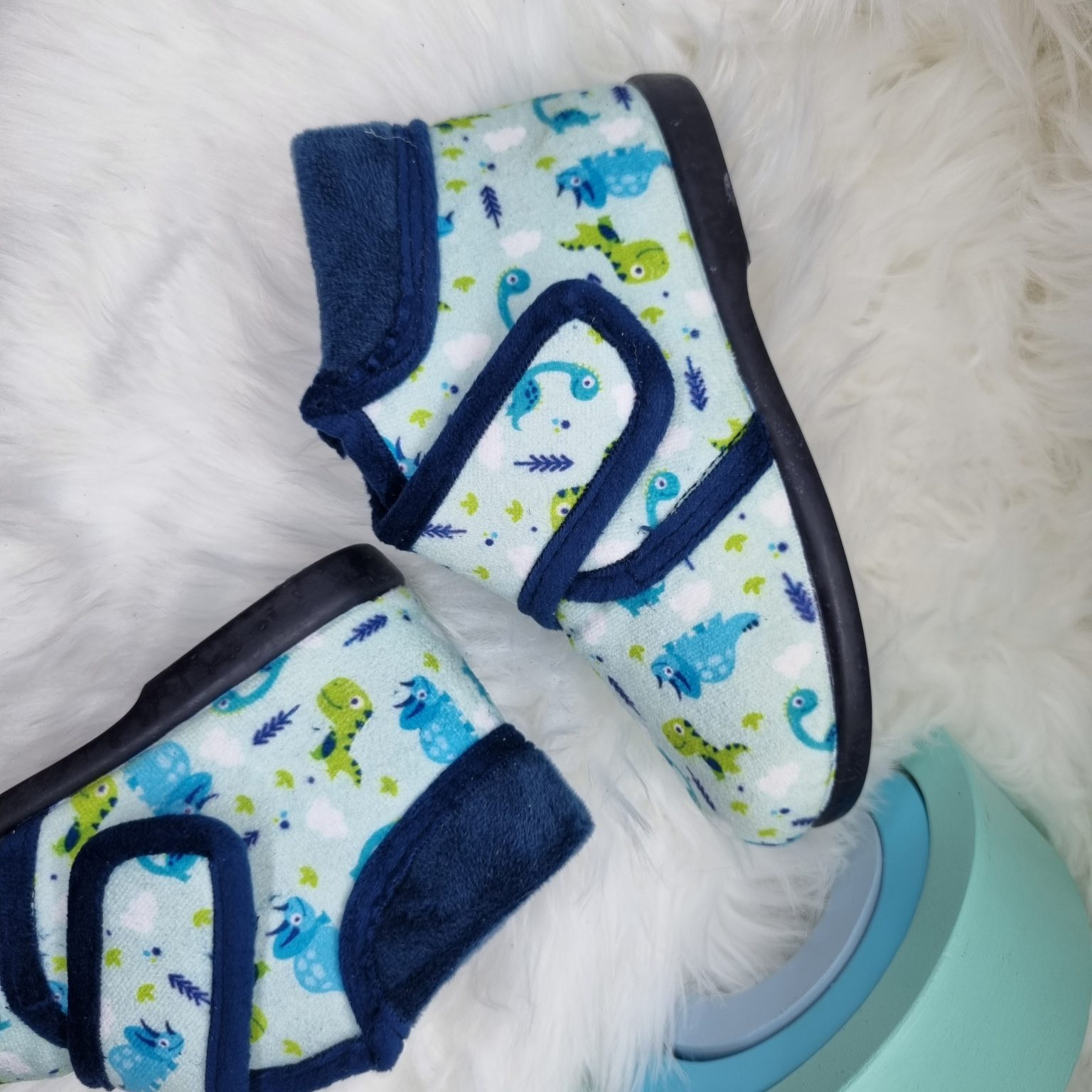 Zapatilla casa Jurassic - CHUCHES - Uhane
