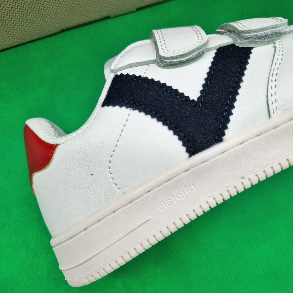 Deportivo velcro "V" marino - VICTORIA - Uhane