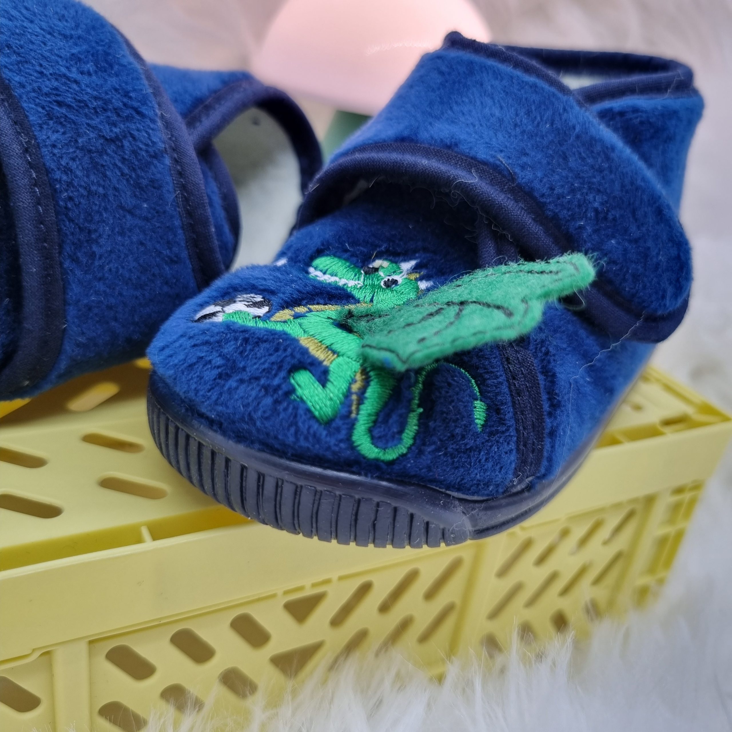 Zapatilla casa "DRAGON ALAS" - BATILAS - Uhane
